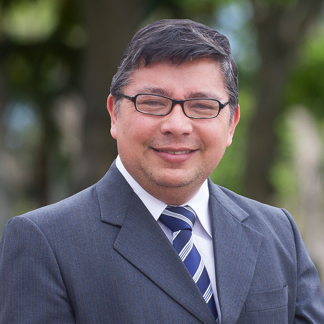 Mag. Luis Angelo Velarde Criado - FABRICUM